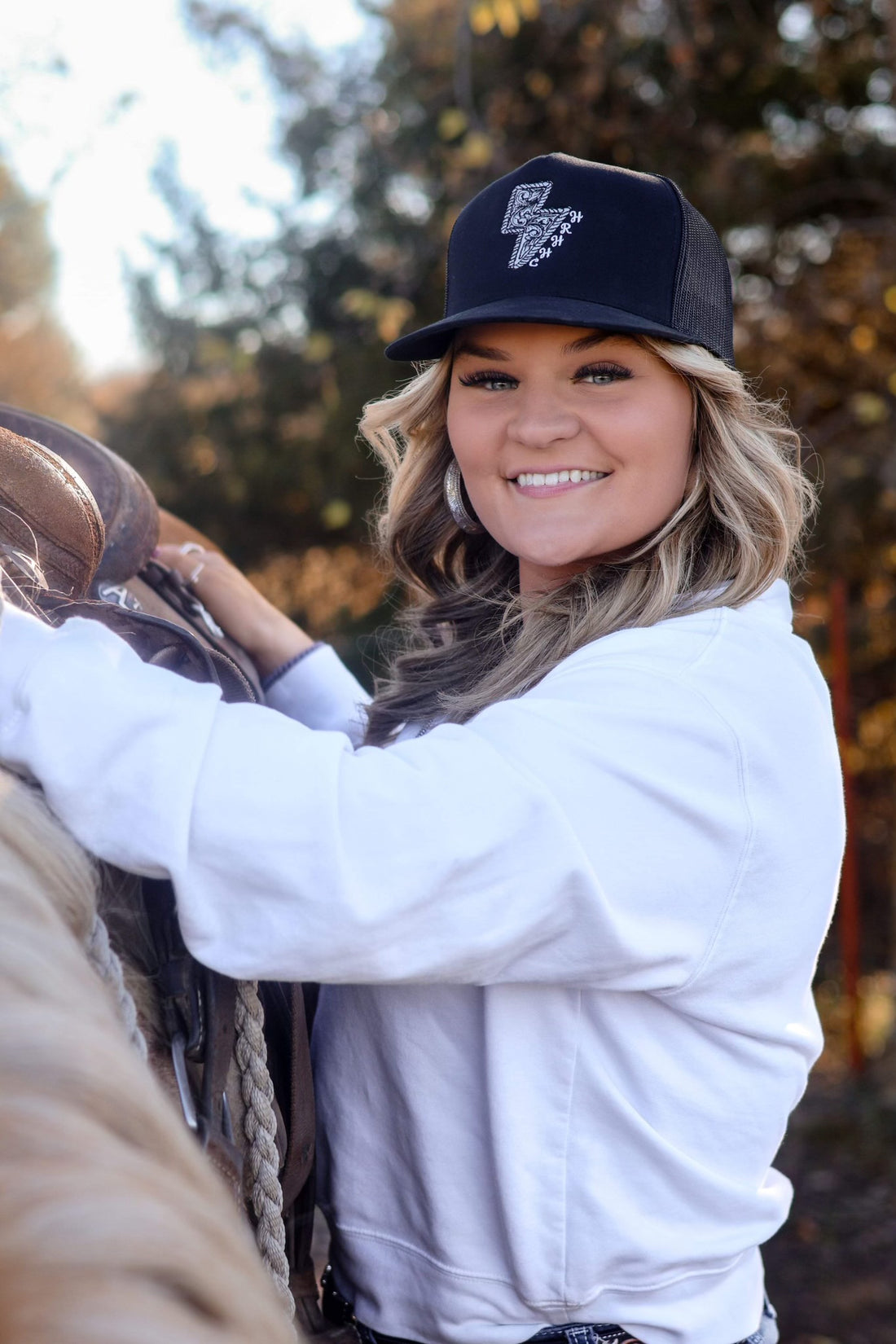 Hell Raised Hand – HellRaisedHand